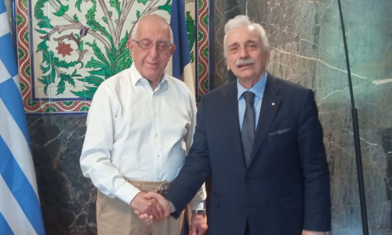 Ελληνικός Ερυθρός Σταυρός: Συνάντηση του Αντώνη Αυγερινού με τον Νικήτα ...