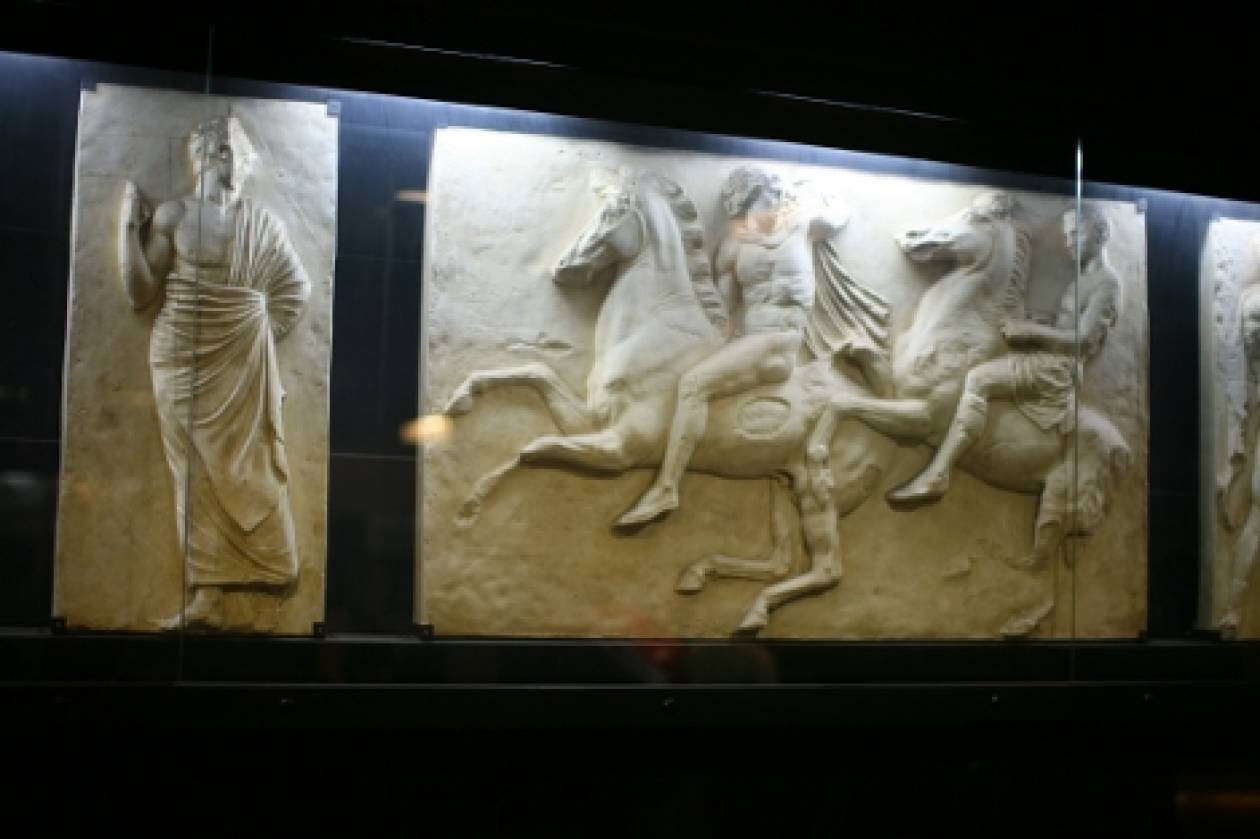 Έκθεση αντιγράφων του αρχαίου ελληνικού πολιτισμού στη Χιλή - Newsbomb