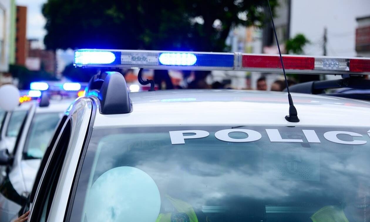 Ανείπωτη τραγωδία: Σκότωσε τα 3 παιδιά της και αυτοκτόνησε (pics+vid ...