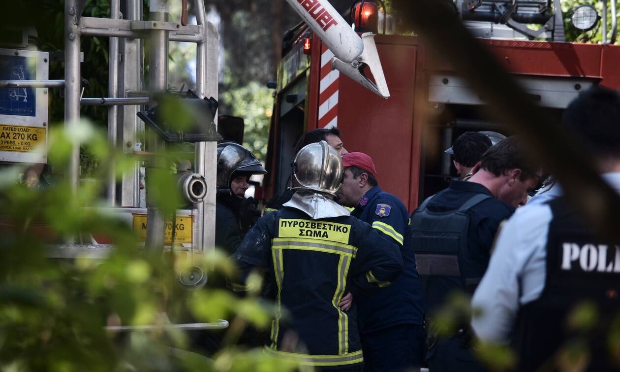 Τραγωδία: Τρεις νεκροί σε φρεάτιο στη Βαρυμπόμπη (vid) - Newsbomb