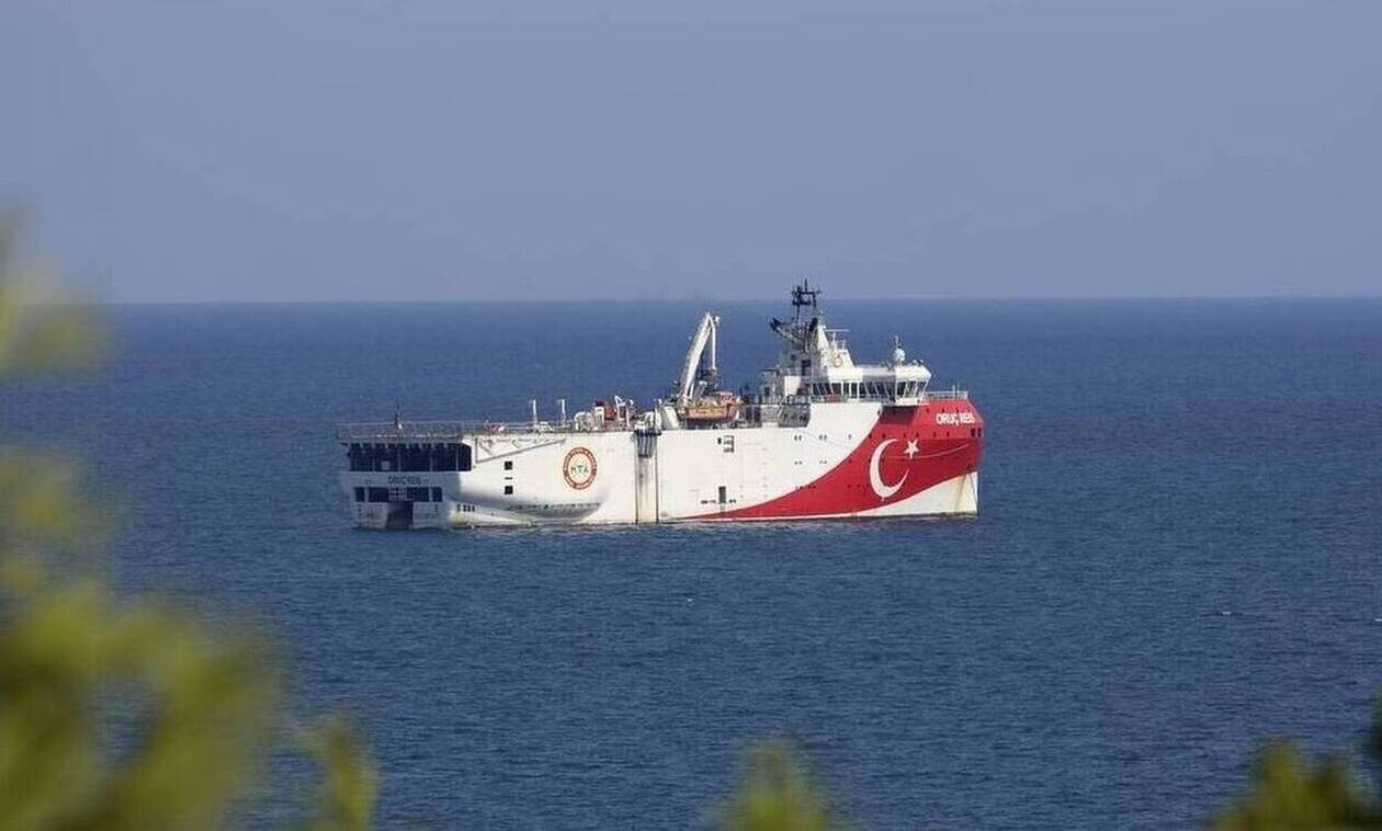 Oruc Reis: Με κλειστό πομπό πλέει το τουρκικό σκάφος - Το Ataman ...