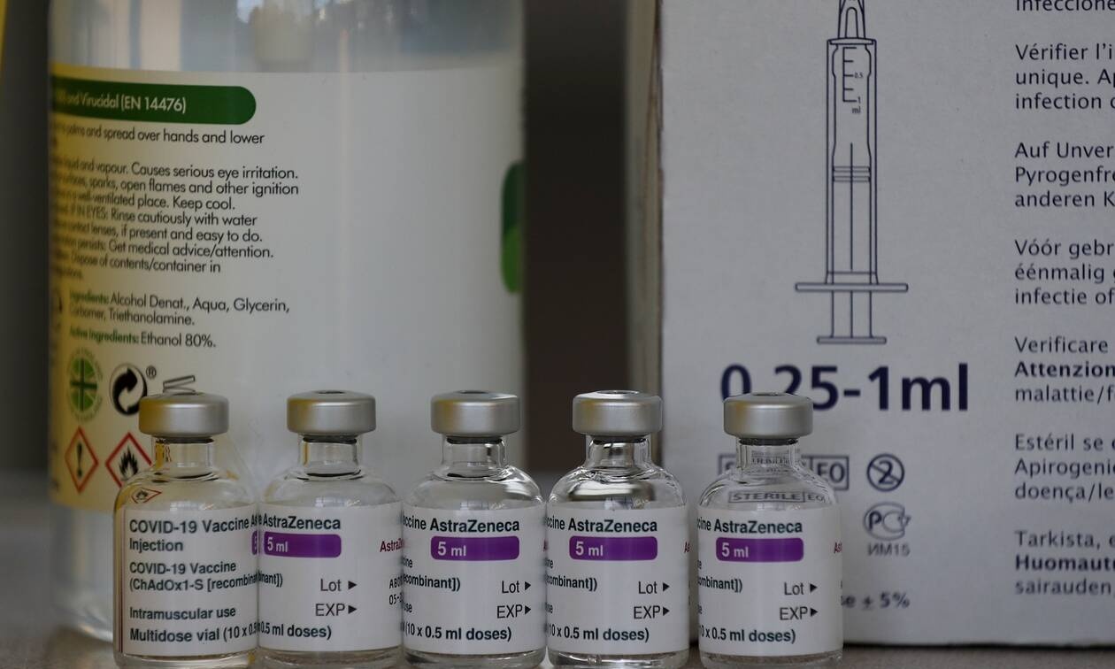 Εμβόλιο AstraZeneca/Οξφόρδης: Λιγότερο αποτελεσματικό στη ...