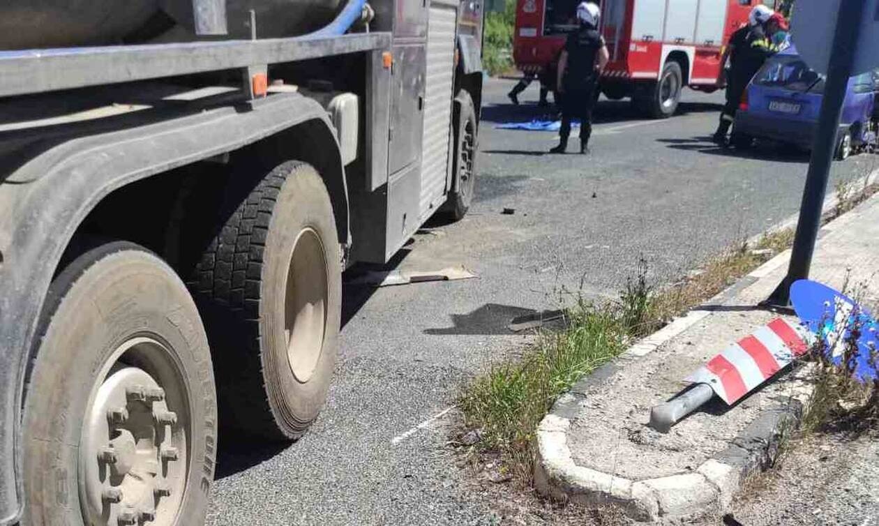 Τραγωδία στα Τρίκαλα: Σύγκρουση φορτηγού με αυτοκίνητο – Νεκρός ο ...