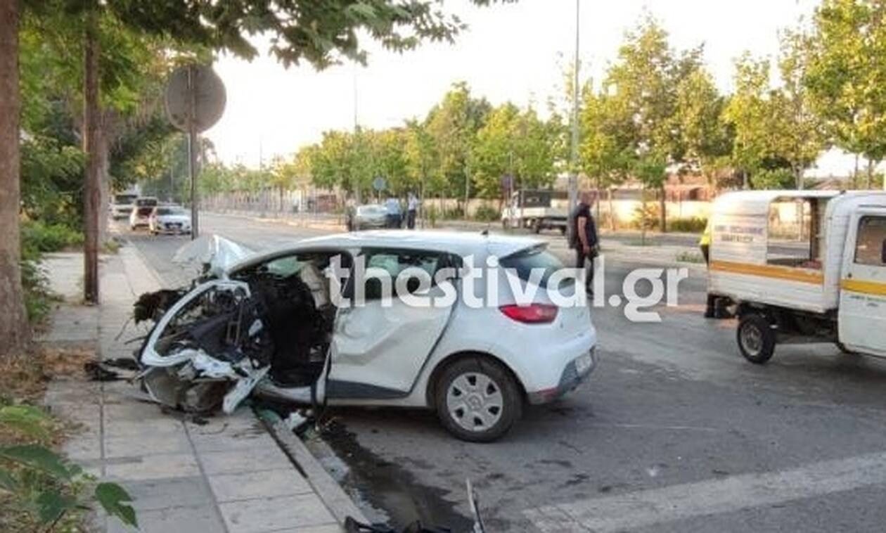 Τραγωδία στη Θεσσαλονίκη – Δύο νεκροί σε τροχαίο δυστύχημα (pics ...