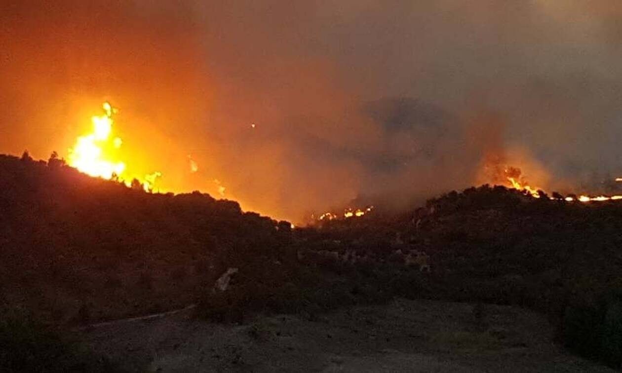 Φωτιά στην Εύβοια - Ξεχειλίζει η οργή των κατοίκων: «Μείναμε να σώσουμε ...