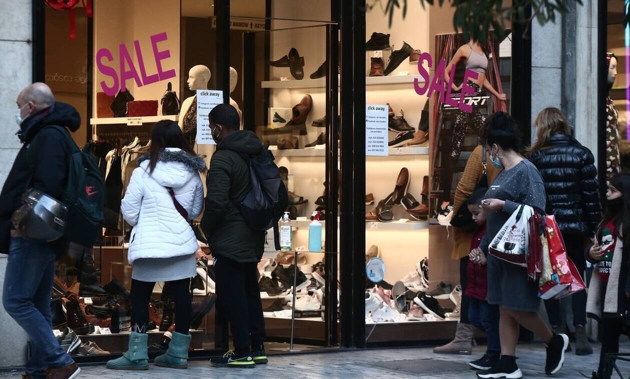 Φθινοπωρινές εκπτώσεις: Πότε ξεκινούν - Ποιες Κυριακές θα είναι ανοιχτά ...