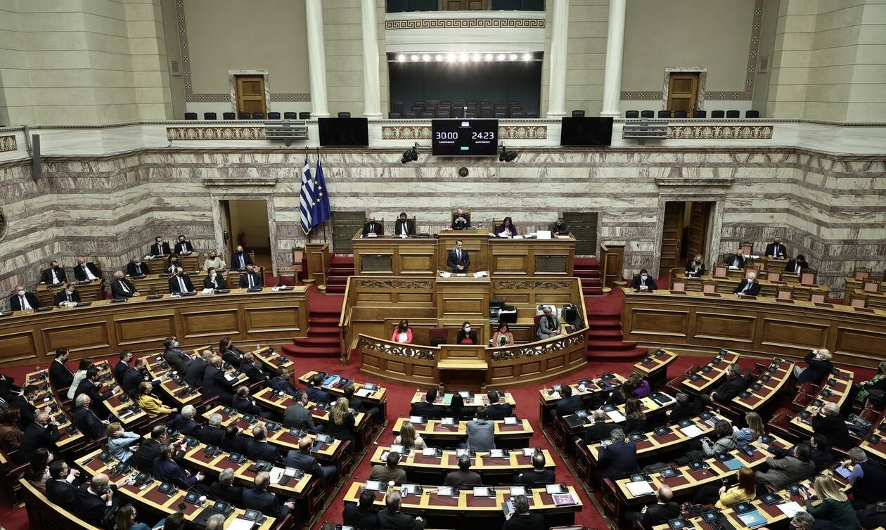 Βουλή: Η άγρια πόλωση, η επίκληση των εκλογών και η πρόταση δυσπιστίας ...