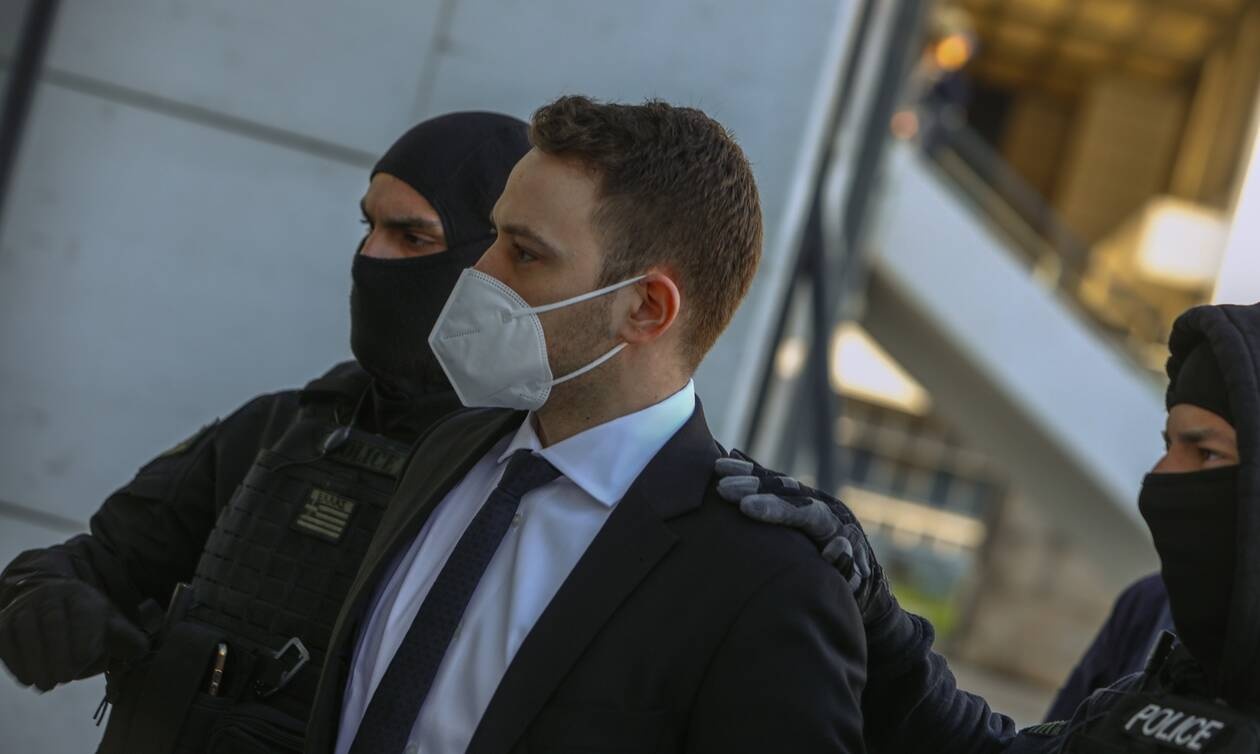 Γλυκά Νερά: «Να σαπίσει στη φυλακή ο Μπάμπης, αντέγραψε την περιπέτειά ...