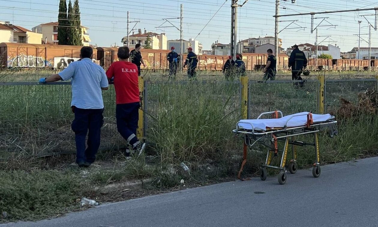 Λάρισα: Πού αποδίδουν οι Αρχές την τραγωδία με την παράσυρση του ...