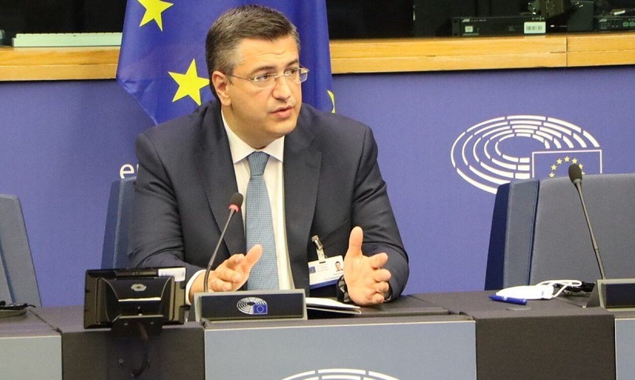 Τζιτζικώστας: Απαράδεκτη η απαγόρευση - Φεύγω από την Τουρκία - Newsbomb
