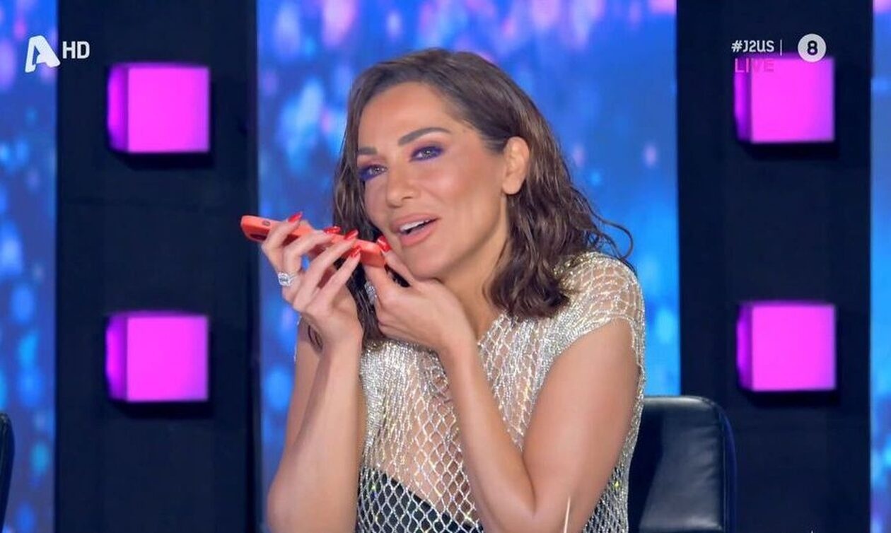 J2US: Ο Χρήστος Μάστορας τηλέφωνησε «on air» στη Δέσποινα Βανδή - Newsbomb