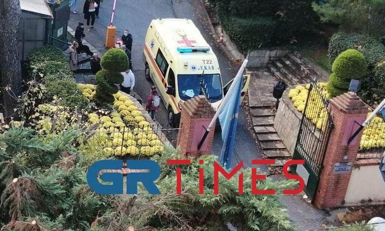 Θεσσαλονίκη: Φορτηγάκι παρέσυρε ηλικιωμένο - Newsbomb