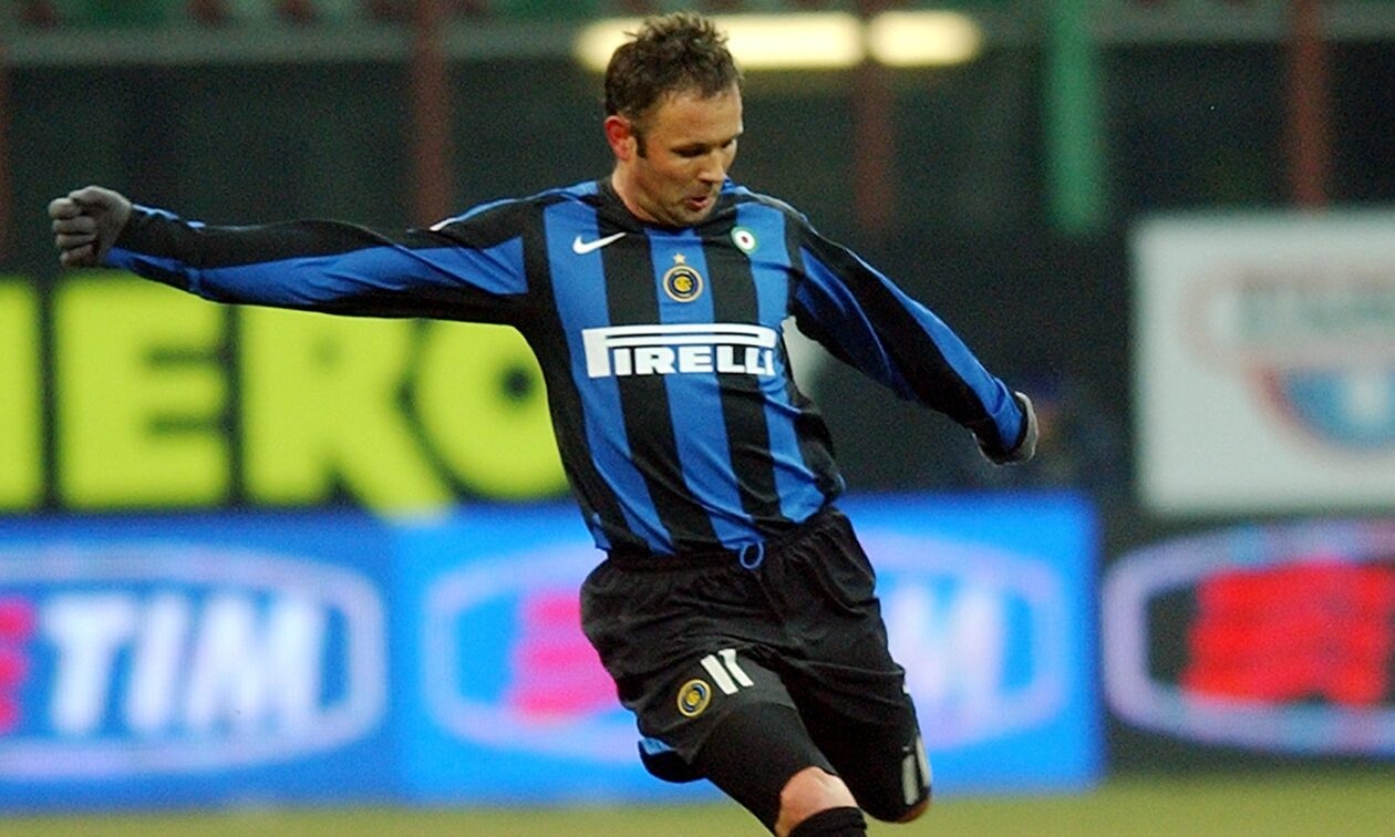 Σίνισα Μιχαΐλοβιτς: Ποιος ήταν ο σπουδαίος Σέρβος ποδοσφαιριστής και ...