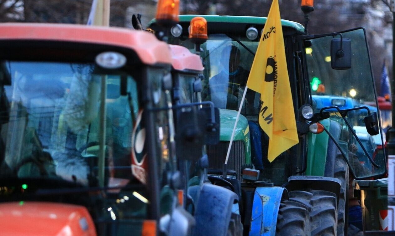 Συγκέντρωση με τα τρακτέρ στην Έδεσσα πραγματοποίησαν αγρότες της ...