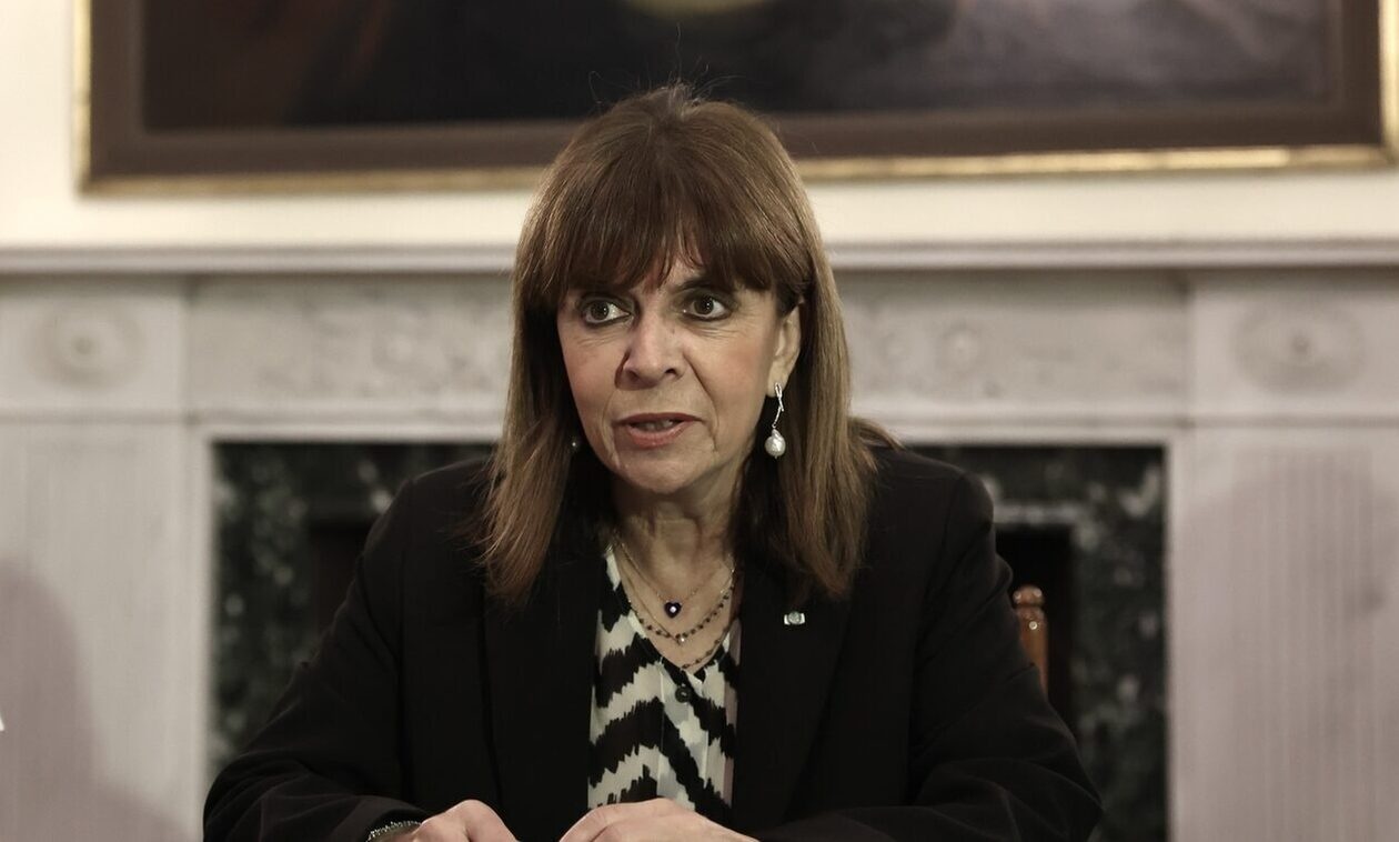 Κατερίνα Σακελλαροπούλου για Βαρουφάκη: «Η βία δεν έχει θέση στη ...