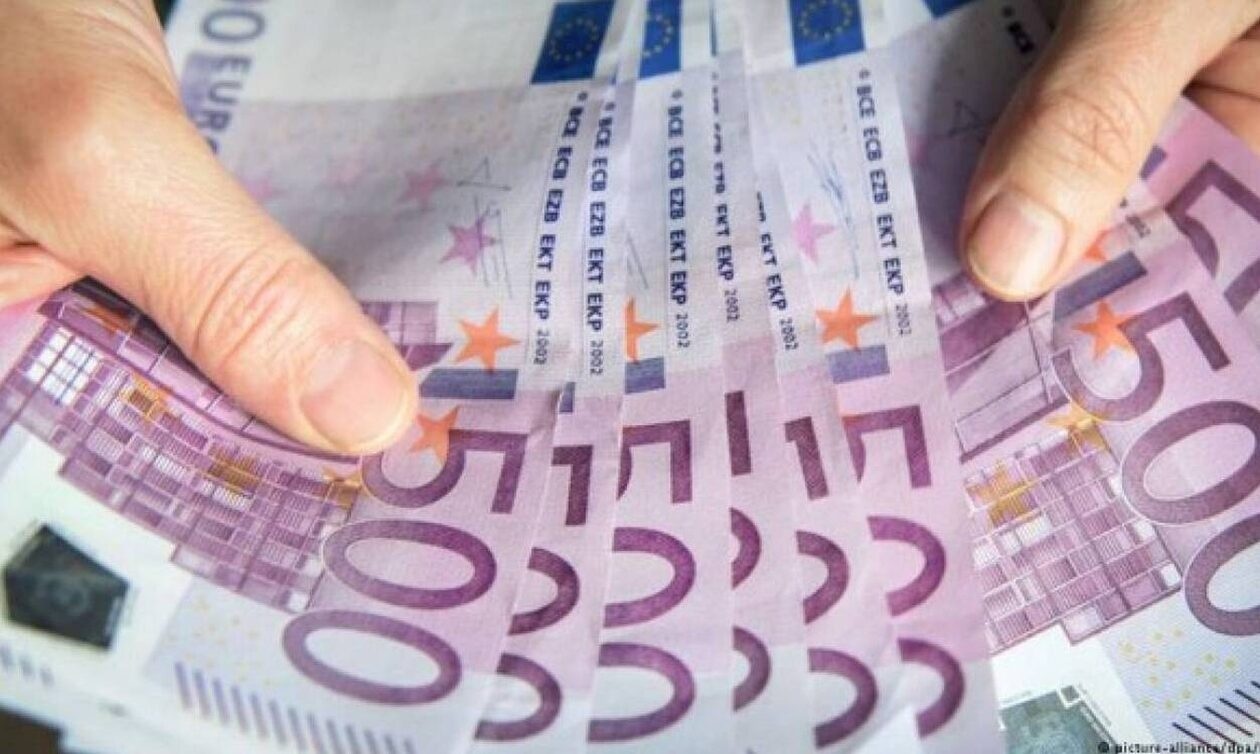 Τέρμα στα σχέδια για µείωση του ορίου χρήσης µετρητών στις συναλλαγές ...