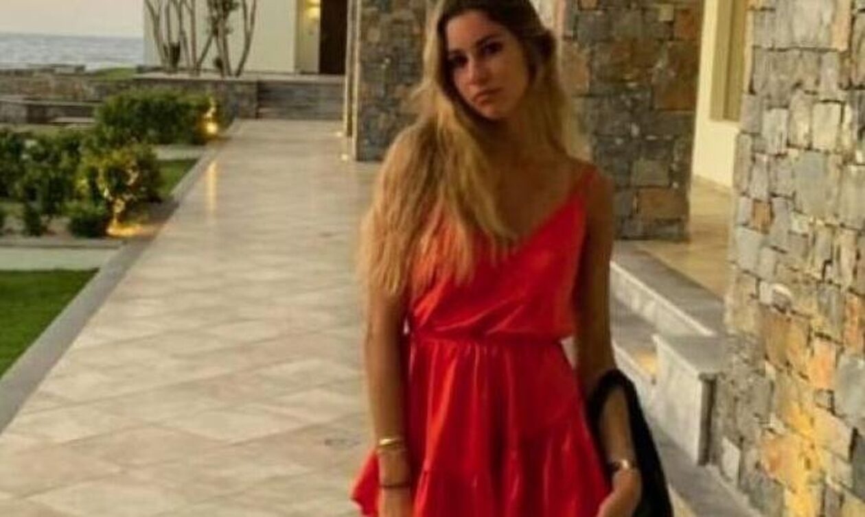 Έκλεψε τα βλέμματα στο Madwalk 2023 η εγγονή του Ανδρέα Παπανδρέου ...