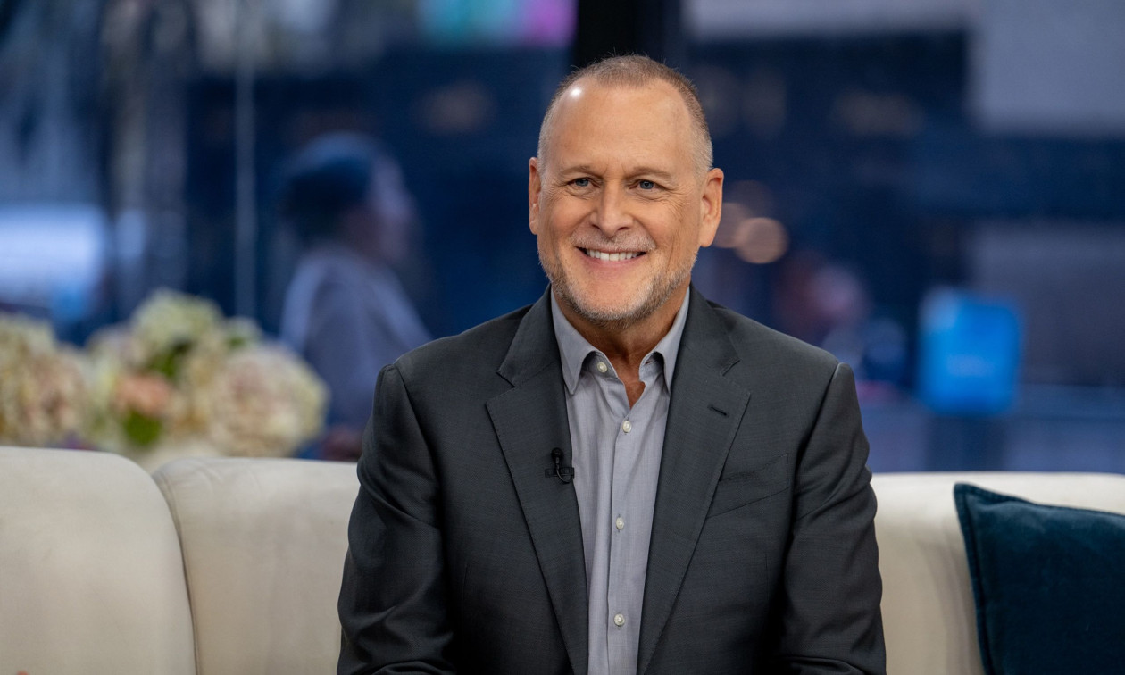 Dave Coulier: Ο «Θείος Τζόι» διαγνώστηκε ξανά με καρκίνο - Ξεκινά ...