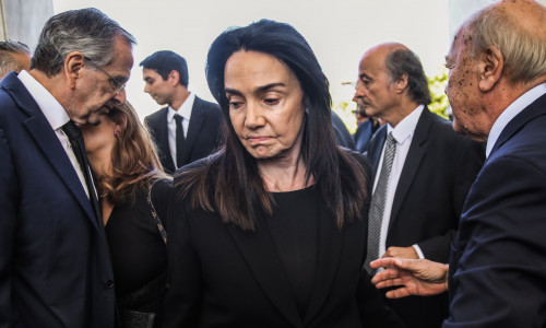 Φωτιά τώρα στην Παιανία: Καίει κοντά σε σπίτια - Επιχειρούν εναέρια μέσα - Ήχησε το 112 - Newsbomb