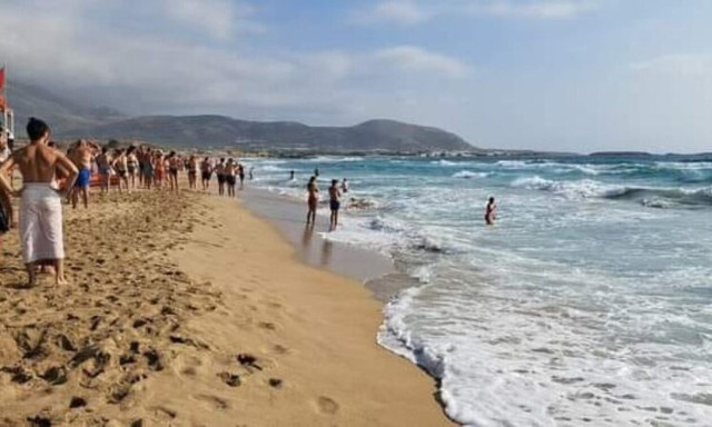 Μαρτυρία σοκ για τον πνιγμό στα Φαλάσαρνα: «Ο ναυαγοσώστης του σφύριζε ...