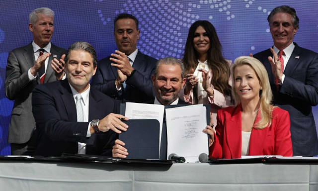 Εξάρχου στο Newsbomb.gr για τη συμφωνία AKTOR, ΔΕΠΑ και Venture Global για το αμερικανικό LNG ...