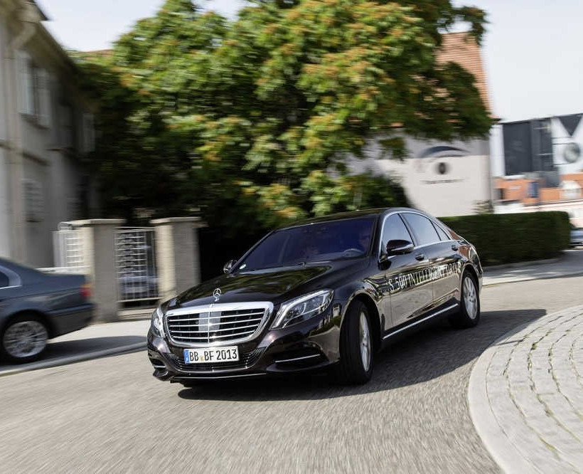 Με τον οδηγό επιβάτη το νέο Mercedes S500 intelligent drive - Newsbomb