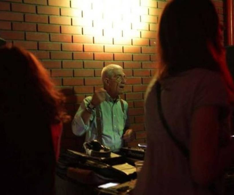 Ο Γιάννης Μπουτάρης σε… ρόλο DJ! - Newsbomb