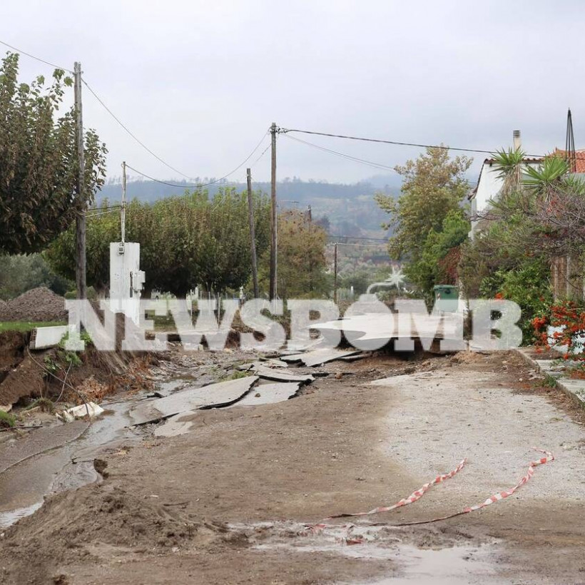 Το Newsbomb.gr στη μαρτυρική Εύβοια: Πριν πετάξουν από πάνω τους τις στάχτες, πνίγηκαν στις ...