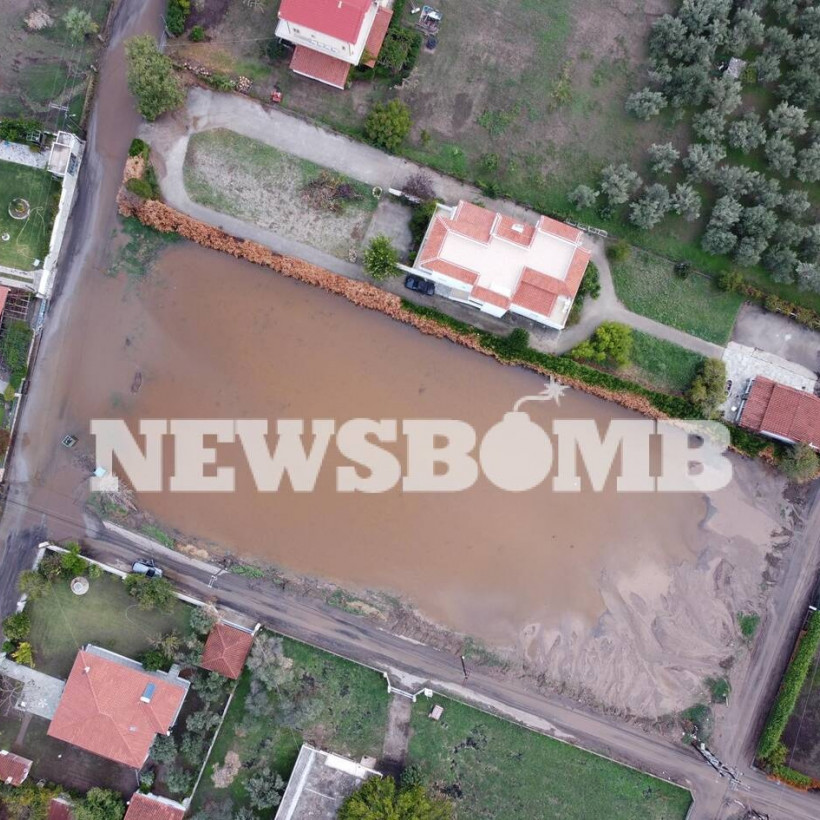 Το Newsbomb.gr στη μαρτυρική Εύβοια: Πριν πετάξουν από πάνω τους τις στάχτες, πνίγηκαν στις ...