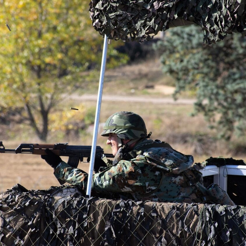 Ένοπλες Δυνάμεις: Άνοιξαν πυρ στη Λάρισα - Εντυπωσιακές εικόνες από την άσκηση CPX EU IR 22 ...
