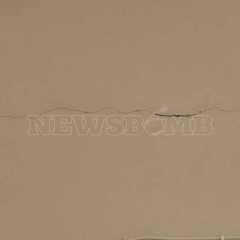 Σεισμός στην Εύβοια: Εικόνες και βίντεο από τις ρωγμές σε νηπιαγωγείο - Newsbomb