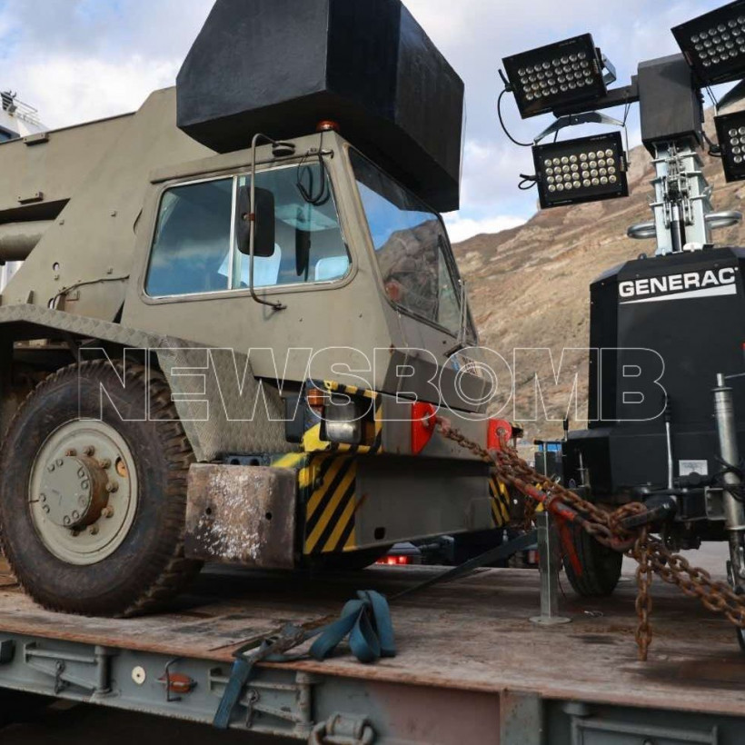 Σεισμοί - Σαντορίνη: Ενίσχυση δυνάμεων- Στο νησί οχήματα του στρατού, της ΕΛΑΣ και της ...