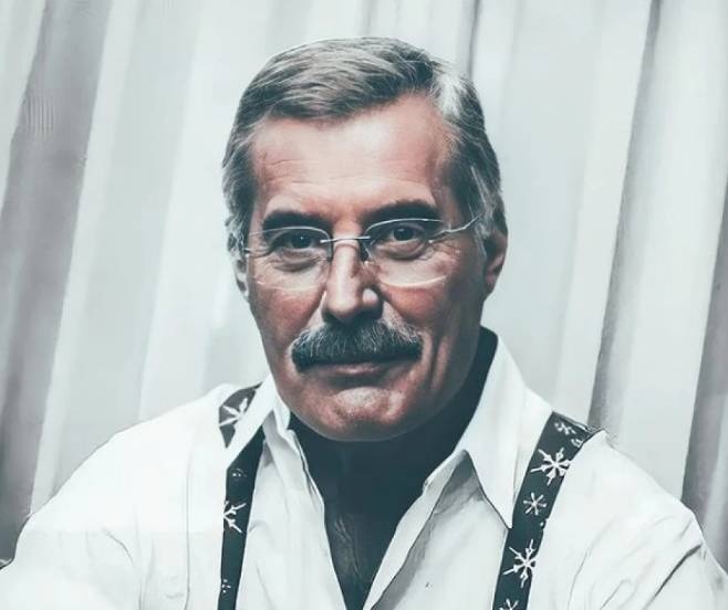 Πώς θα ήταν διάσημες προσωπικότητες αν ζούσαν σήμερα (pics) - Newsbomb