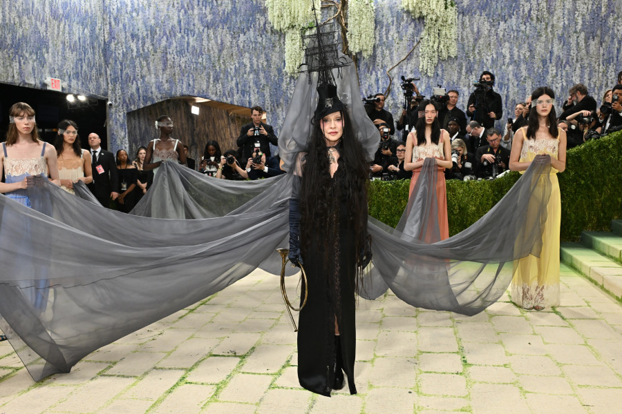 Όλοι οι λαμπεροί σταρ που παρευρέθηκαν στο Met Gala 2026 - Ποιοι ...